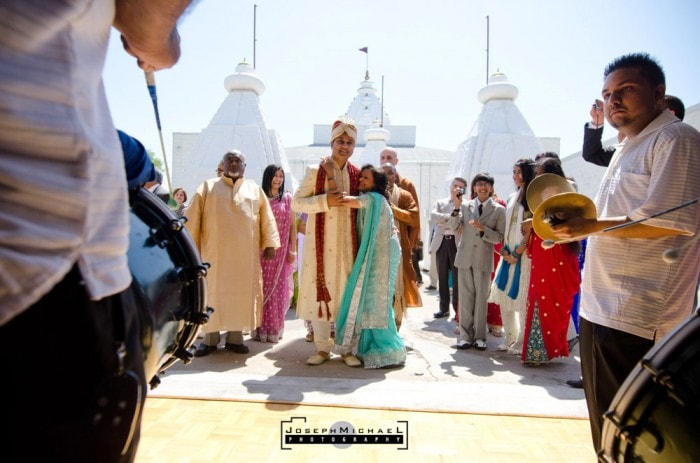 Wedding: Hindu and Muslim Ceremony - Red Rose Convention Centre ...